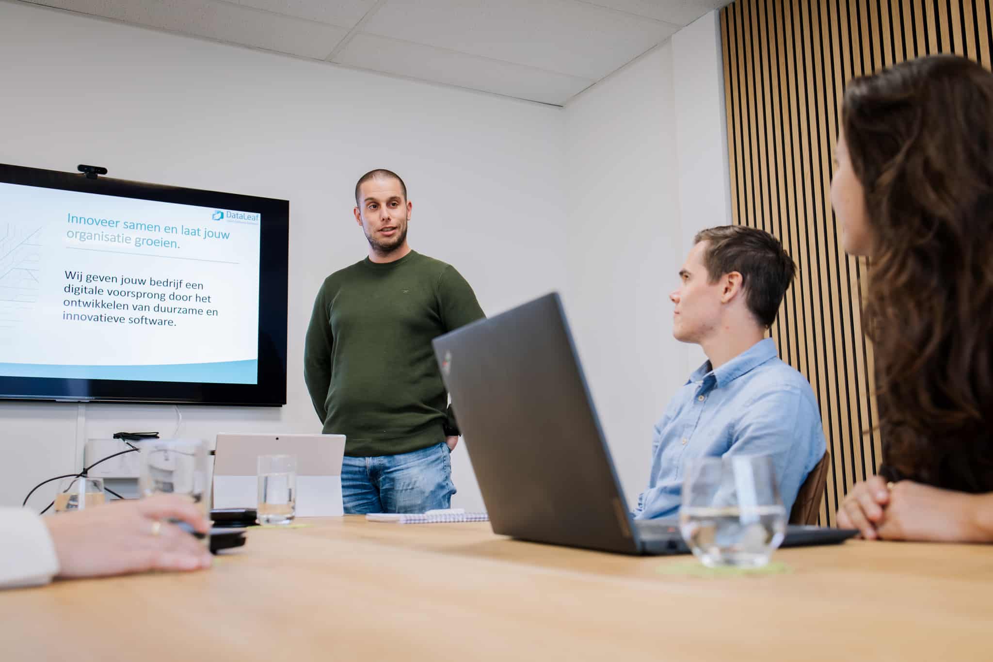 De 10 belangrijkste tech trends van 2025 volgens Gartner - Dataleaf